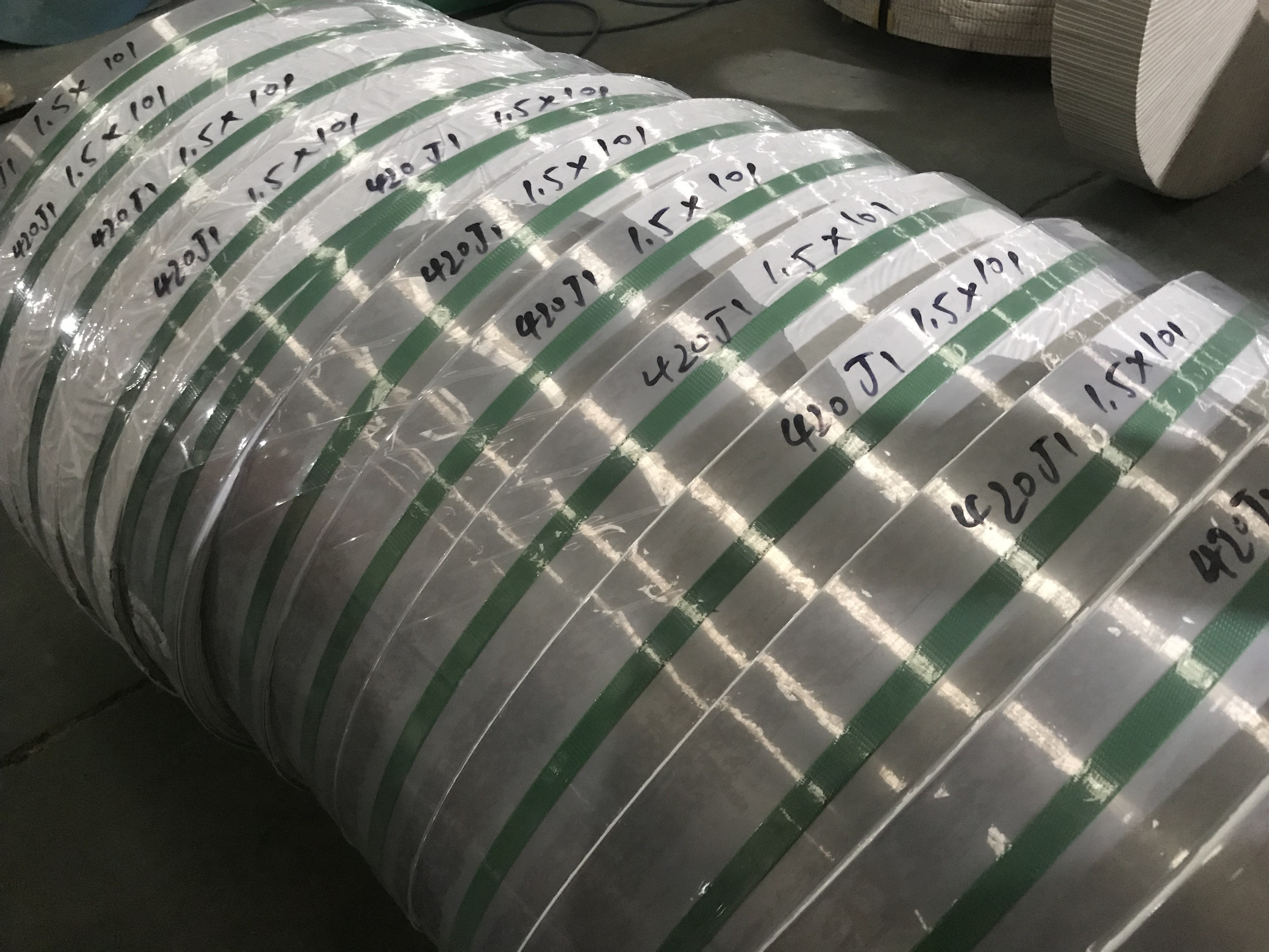 AISI 420 UNS S42000 Type 420A 420B 420C Stainless Steel Slit Strip And Coil